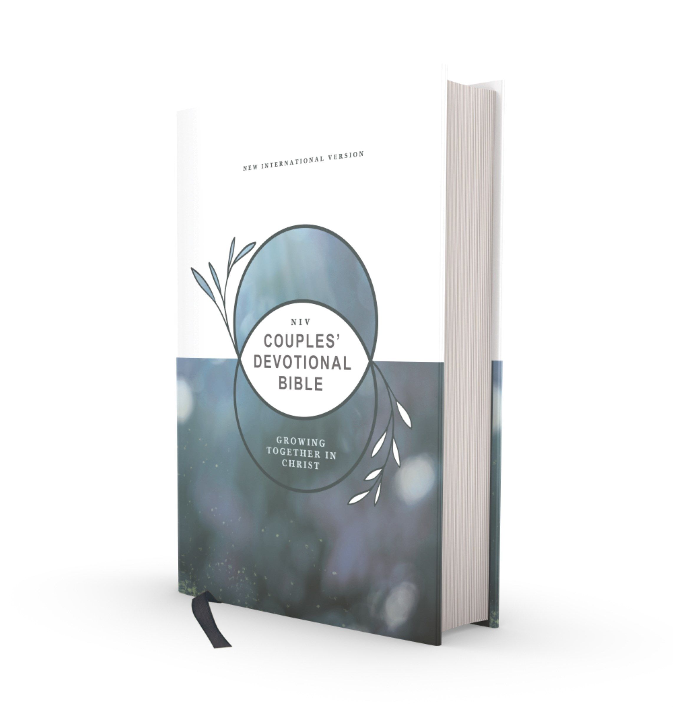 NIV, Couples' Devotional Bible (Build a Biblical Foundation for Your Marriage), Hardcover ...